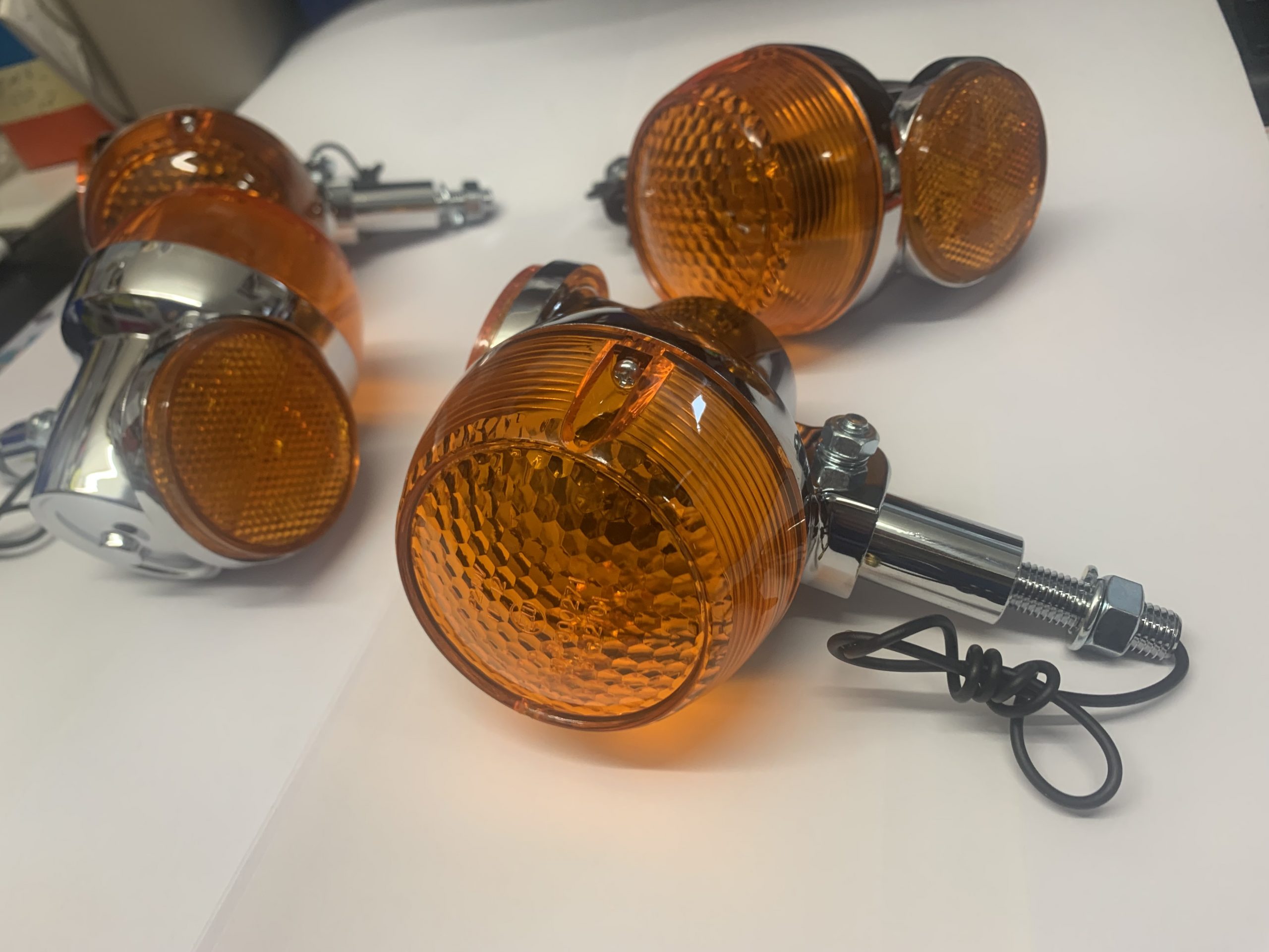 SUZUKI GT 380 550 750 GT380 GT550 GT750 CHROMED METAL INDICATORS FRONT ...